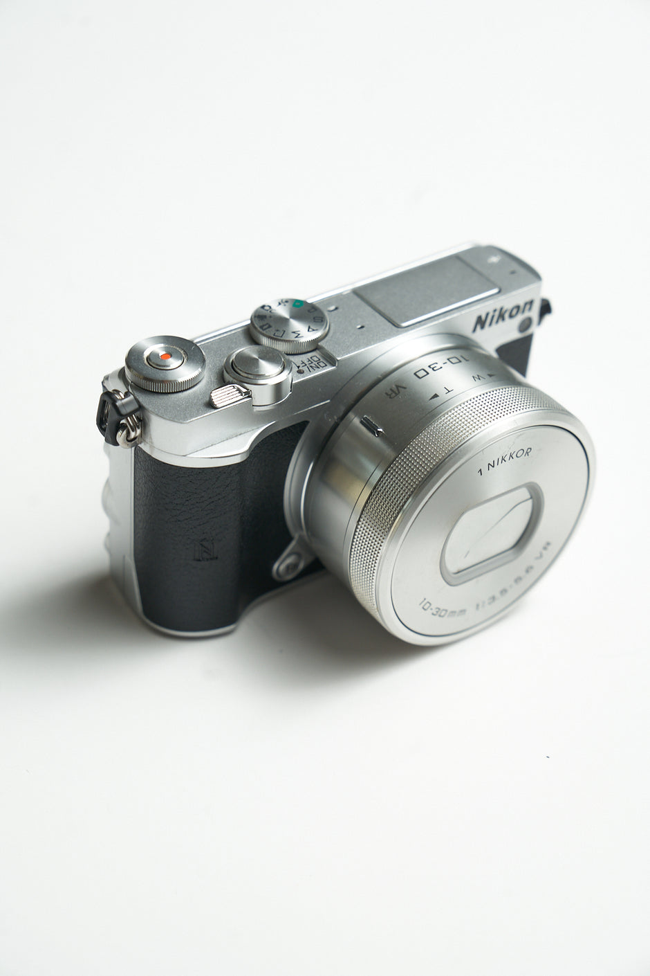 Retropia | Global Luxury Camera Platform